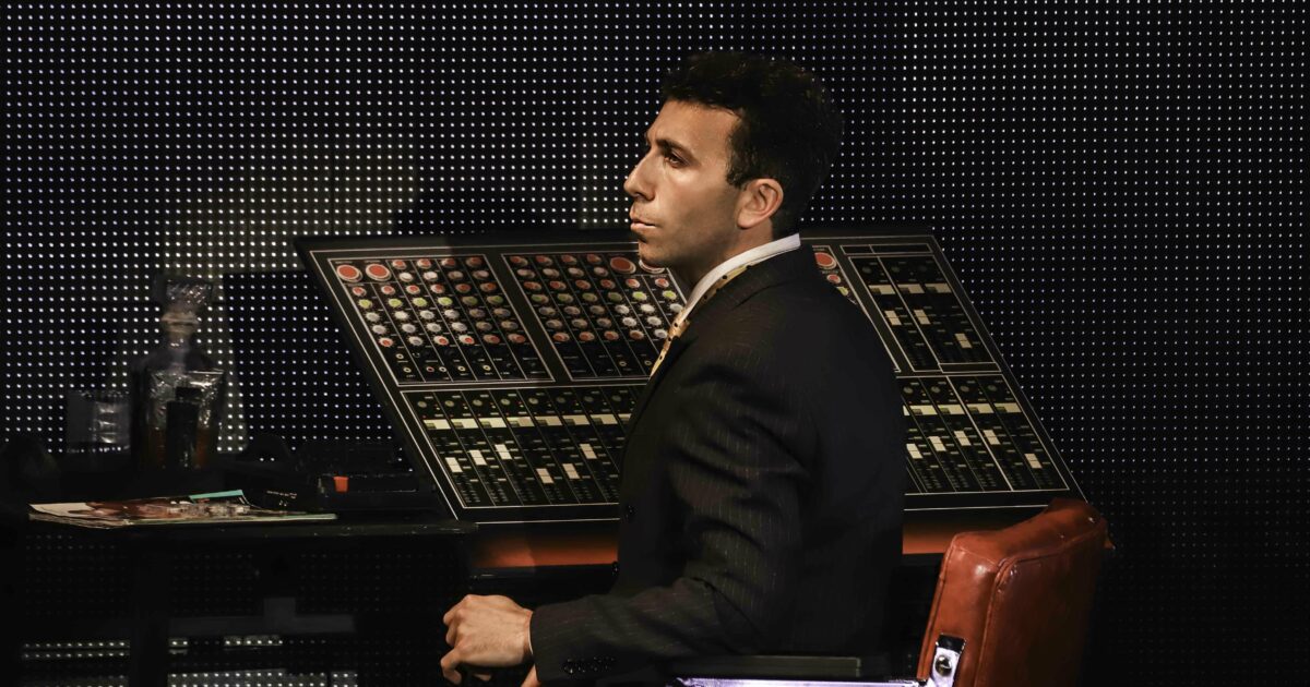 5 Questions with Queer ‘On Your Feet!’ Cast Member Jake Dylan Ahead of ...