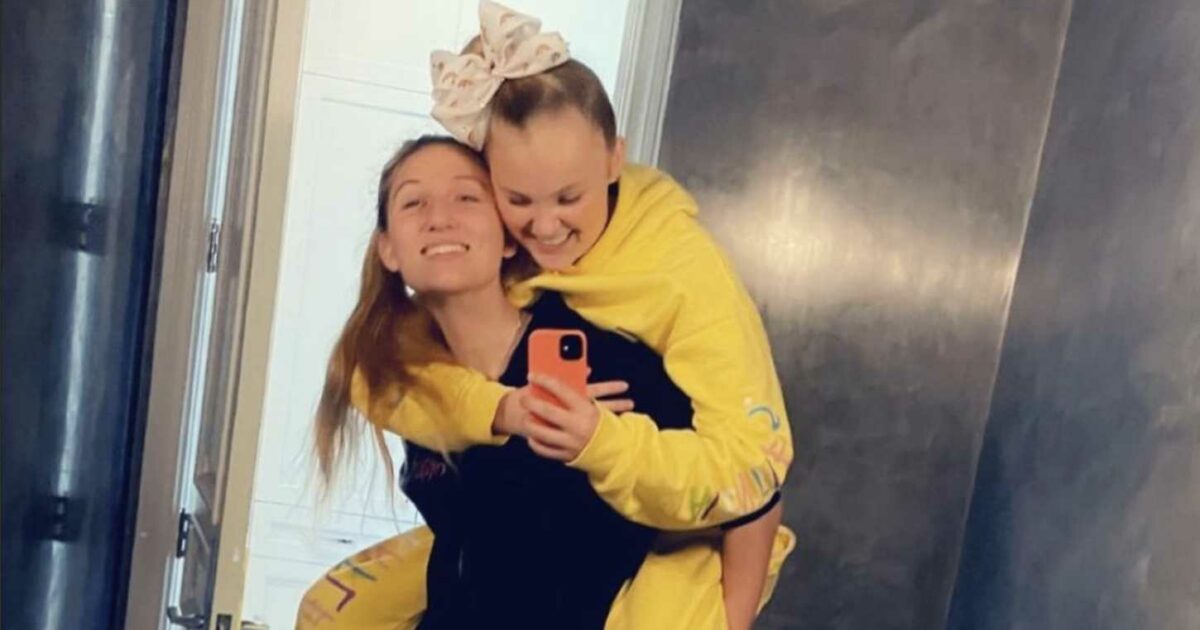 WATCH: JoJo Siwa Gets Candid About Her Public Breakup and Why She's ...